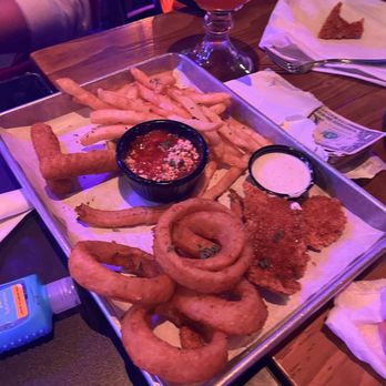 ROSCOE’S BAR & BURGERS - Updated January 2025 - 329 Photos & 143 ...