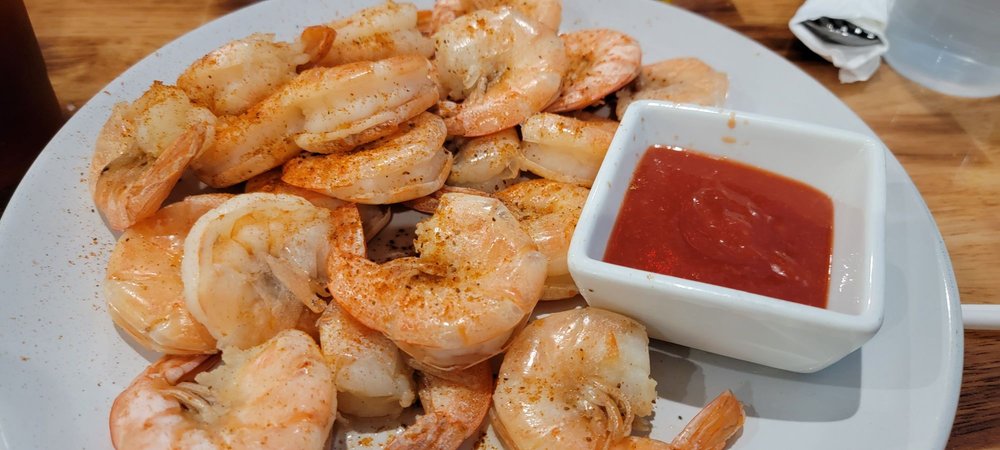 TAIL WHIP RESTAURANT & BAR - Updated December 2025 - 23 Photos & 36 ...