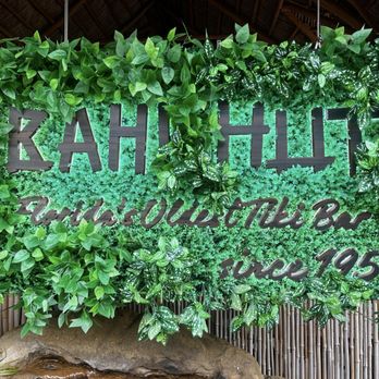 BAHI HUT - Updated August 2025 - 199 Photos & 125 Reviews - 4675 N ...