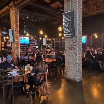 SOVEREIGN - Updated August 2025 - 636 Photos & 952 Reviews - 24216 W ...