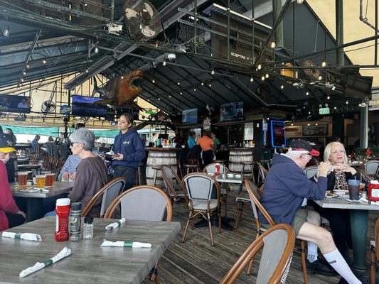 TWO GEORGES WATERFRONT GRILLE - 669 Photos & 753 Reviews - 728 Casa ...