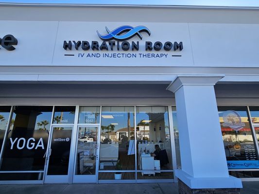 HYDRATION ROOM - Updated August 2025 - 37 Photos & 12 Reviews - 9042 ...