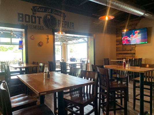 THORN HILL TAP HOUSE - 186 Photos & 189 Reviews - 105 Vip Dr, Wexford ...