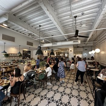 TATTE BAKERY AND CAFE - Updated August 2024 - 1086 Photos & 571 Reviews ...