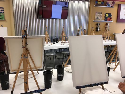 PAINTING WITH A TWIST - 54 Photos & 39 Reviews - Art Classes - 2821 S ...