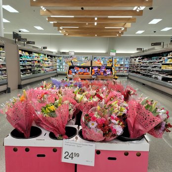 TARGET - Updated October 2025 - 101 Photos & 142 Reviews - 800 New Los ...