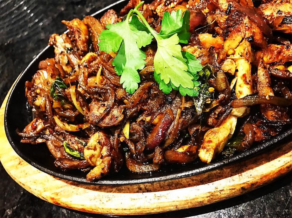 UPALI’S - Updated August 2025 - 11 Photos - 248 Blackburn Road, Glen ...