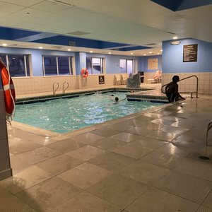 EMBASSY SUITES BY HILTON CINCINNATI RIVERCENTER - 275 Photos & 116 ...