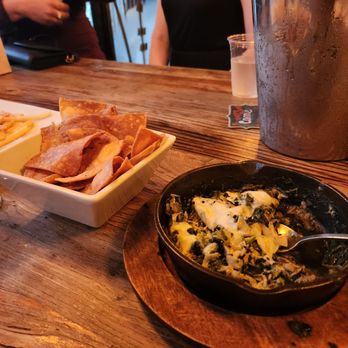 SIMONE ON SUNSET - Updated November 2024 - 390 Photos & 402 Reviews ...