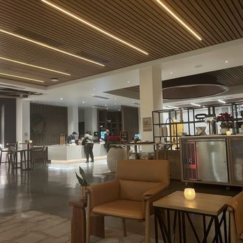 ELEMENT RENO EXPERIENCE DISTRICT - Updated August 2025 - 103 Photos ...