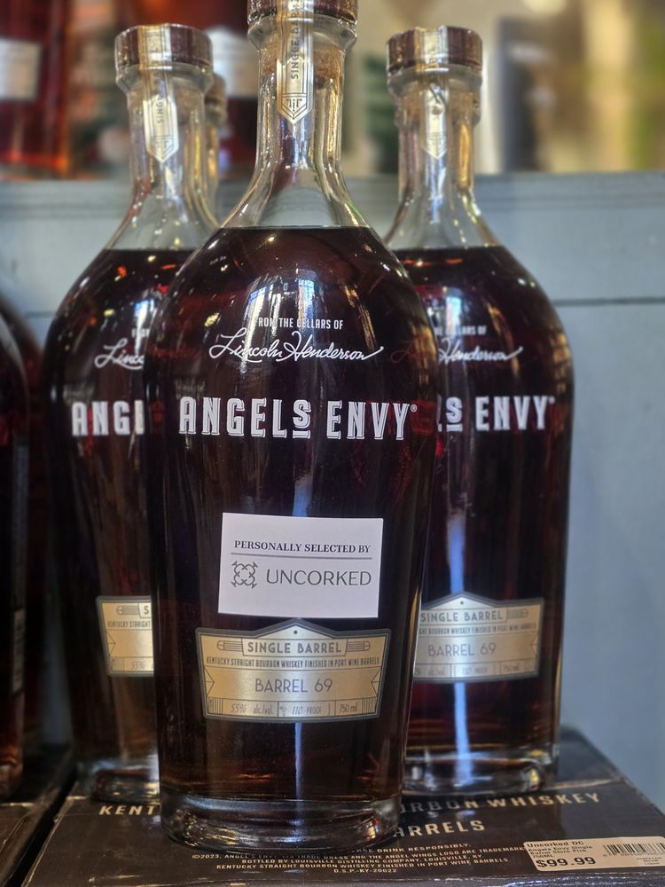 UNCORKED WINE & SPIRITS - Updated December 2025 - 15 Photos - 175 L St ...