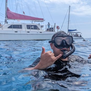 PINK SAILS WAIKIKI - Updated July 2024 - 755 Photos & 529 Reviews - 1 ...