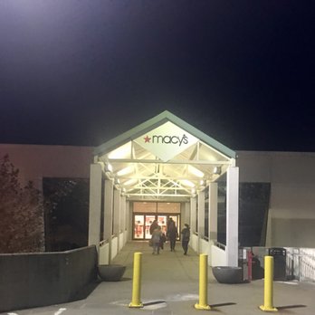 TRUMBULL MALL - Updated December 2025 - 87 Photos & 71 Reviews - 5065 ...