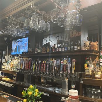 IRON GRILL BARBECUE AND BREW - Updated December 2025 - 133 Photos & 262 ...