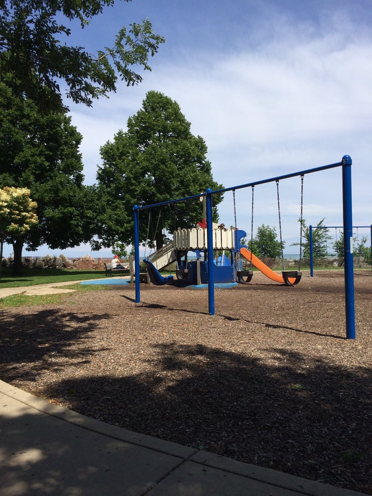 ELLIOTT PARK - Updated June 2025 - 1051 Lakeshore Blvd, Evanston ...