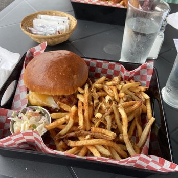 THE HUNGRY 7 - Updated December 2025 - 12 Photos & 27 Reviews - 34 ...