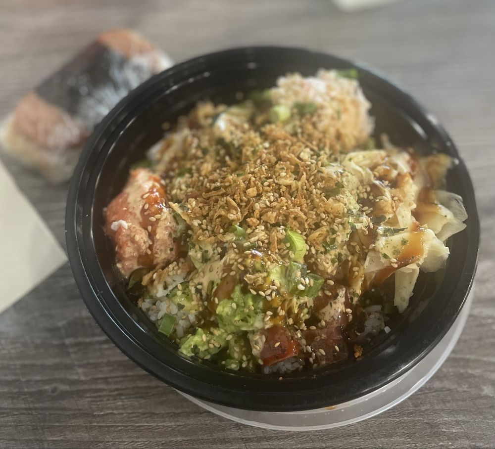 POKI BOWL - Updated May 2025 - 17 Photos & 24 Reviews - 16287 Main St ...