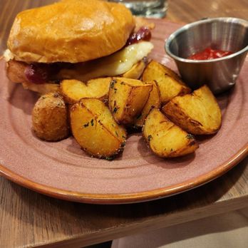 HARTA - Updated October 2025 - 265 Photos & 71 Reviews - 30 W 39th St ...