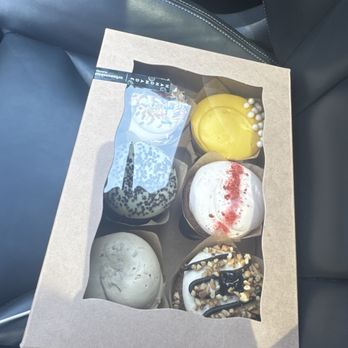 URBAN COOKIES BAKESHOP - SCOTTSDALE - Updated July 2025 - 86 Photos ...