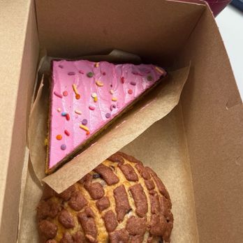 COMADRE PANADERIA - Updated October 2025 - 157 Photos & 60 Reviews ...