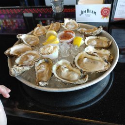 HALF SHELLS SEAFOOD GRILL - Updated September 2024 - 626 Photos & 563 ...