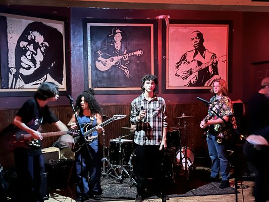 POOR HOUSE - Updated April 2025 - 32 Photos & 58 Reviews - 110 SW 3rd ...