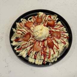 LUNE CAFE - Updated January 2026 - 267 Photos & 182 Reviews - 107 1st ...