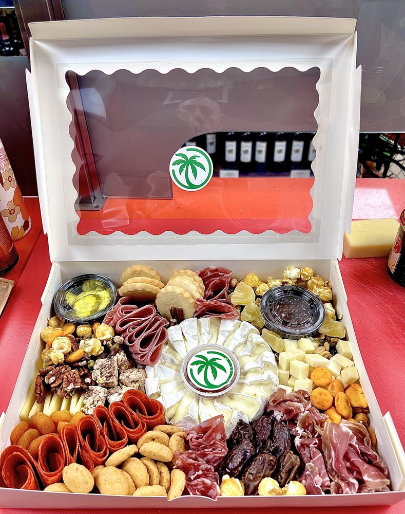 PALM MARKET & DELI - Updated May 2024 - 88 Photos & 108 Reviews - 608 E ...