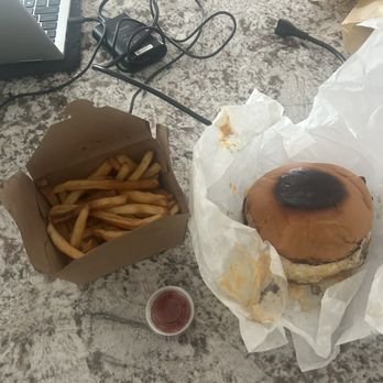 MACHO BURGERS - Updated December 2025 - 26 Photos & 29 Reviews - 16510 ...