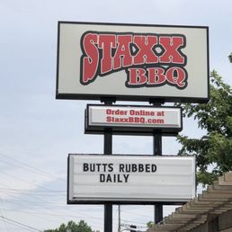 STAXX BBQ - Updated July 2025 - 75 Photos & 117 Reviews - 11 Carson Pl ...