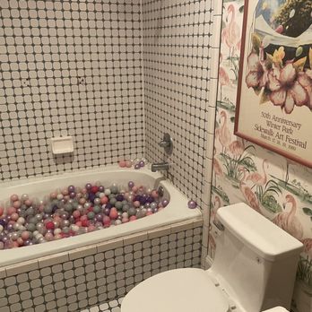 THE WELLBORN - Updated June 2024 - 969 Photos & 296 Reviews - 211 N ...