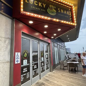 LUCKY SNAKE ARCADE & SPORTS BAR AT SHOWBOAT - Updated December 2025 ...