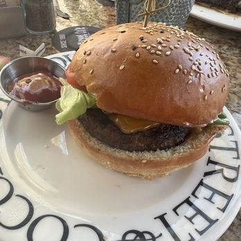 GREENSTREET CAFE - Updated May 2024 - 3037 Photos & 2348 Reviews - 3468 ...
