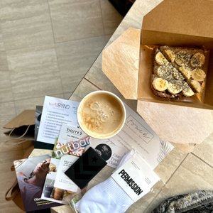 NUTBAR - Updated October 2025 - 57 Photos & 54 Reviews - 1240 Yonge ...