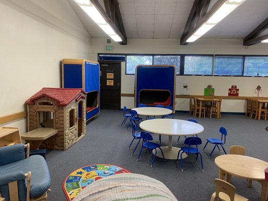 TONY HILLERMAN LIBRARY - 72 Photos - 8205 Apache Ave NE, Albuquerque ...