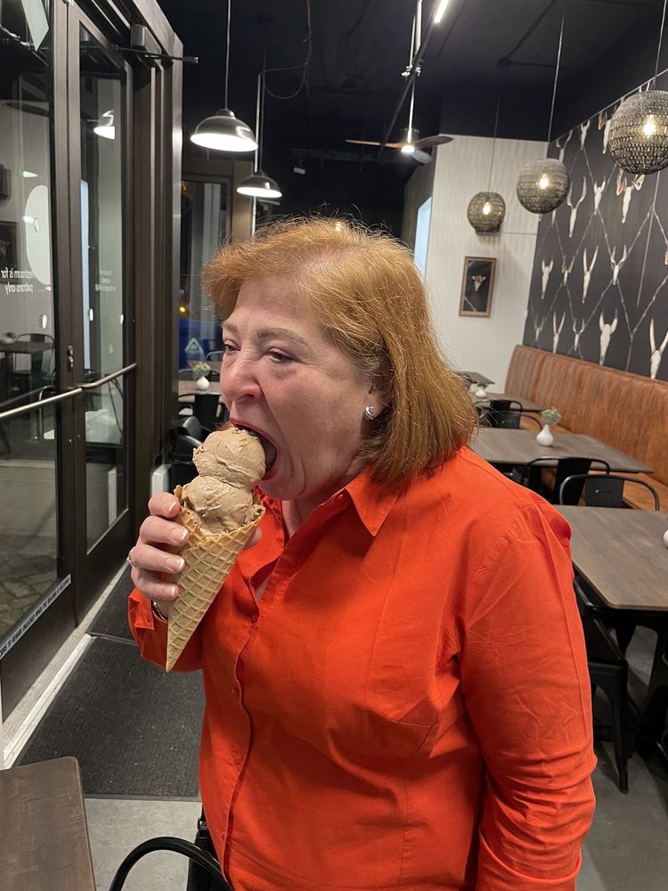 BUZZED BULL CREAMERY - 16 Photos & 18 Reviews - 595 King St, Charleston ...