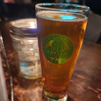 HOPLEAF BAR - Updated August 2024 - 1186 Photos & 2332 Reviews - 5148 N ...