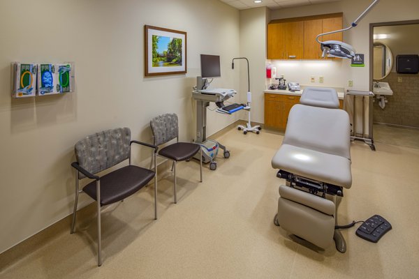 PRAIRIE RIDGE HEALTH - Updated June 2026 - 12 Photos - 1515 Park Ave ...