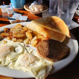 THE RIDGE INN RESTAURANT - Updated August 2025 - 66 Photos & 93 Reviews ...