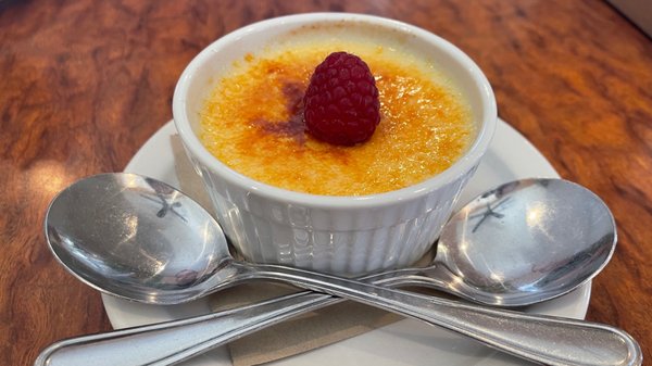 THE SLANTED PORCH - Updated March 2025 - 170 Photos & 335 Reviews - 310 ...