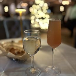 SCRATCH BAR & GRILL - Updated July 2025 - 72 Photos & 29 Reviews - 26 ...