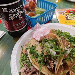 TAQUERIA LOS AMIGOS VM - 29 Photos & 31 Reviews - 822-B Main Ave ...