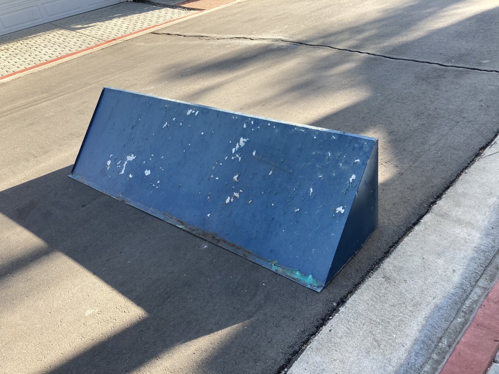 CRUNCH METALS COMPANY - Updated October 2025 - 15912 Manufacture Ln ...