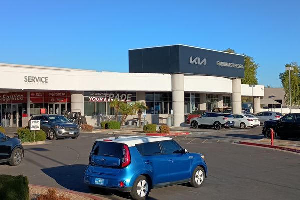 EARNHARDT PEORIA KIA - Updated January 2026 - 59 Photos & 332 Reviews ...