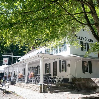 VALLEY GREEN INN - Updated August 2024 - 211 Photos & 240 Reviews - 7 ...