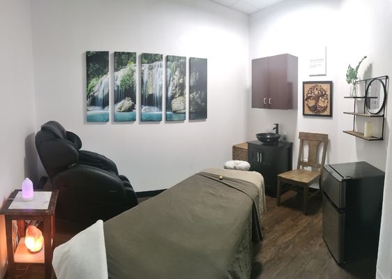 I KNEAD A MASSAGE - Updated November 2025 - 17 Photos & 20 Reviews ...