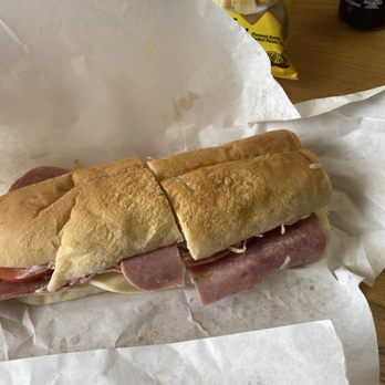 TASTEE SUB SHOP II - Updated January 2026 - 66 Photos & 181 Reviews ...