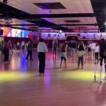 MOONLIGHT ROLLERWAY - Updated October 2024 - 468 Photos & 779 Reviews ...