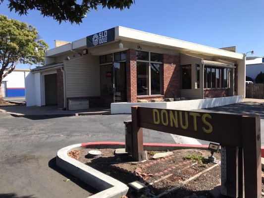 SLODOCO DONUTS - 28 Photos & 28 Reviews - 195 Higuera St, San Luis ...