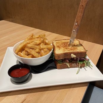 CRIBBS KITCHEN - MOORE - Updated December 2025 - 70 Photos & 78 Reviews ...